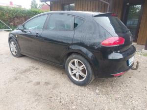 SEAT Leon 2011 in Ukmerge, with an engine capacity of 1.60 L and mileage of 256 thousand km for 1750 €, photo 5 on AUTOMOTO.COM.LV