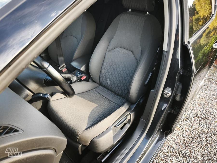SEAT Leon 2013 Jurbarkas, ar dzinēja tilpumu 1.60 L un nobraukumu 285 tūkst. km par 4250 €, foto 9 vietnē AUTOMOTO.COM.LV