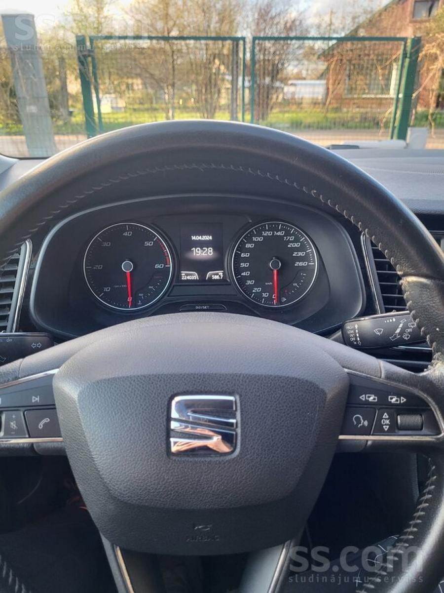 SEAT Leon 2015 in Daugavpils, with an engine capacity of 1.60 L and mileage of 225 thousand km for 6300 €, photo 10 on AUTOMOTO.COM.LV