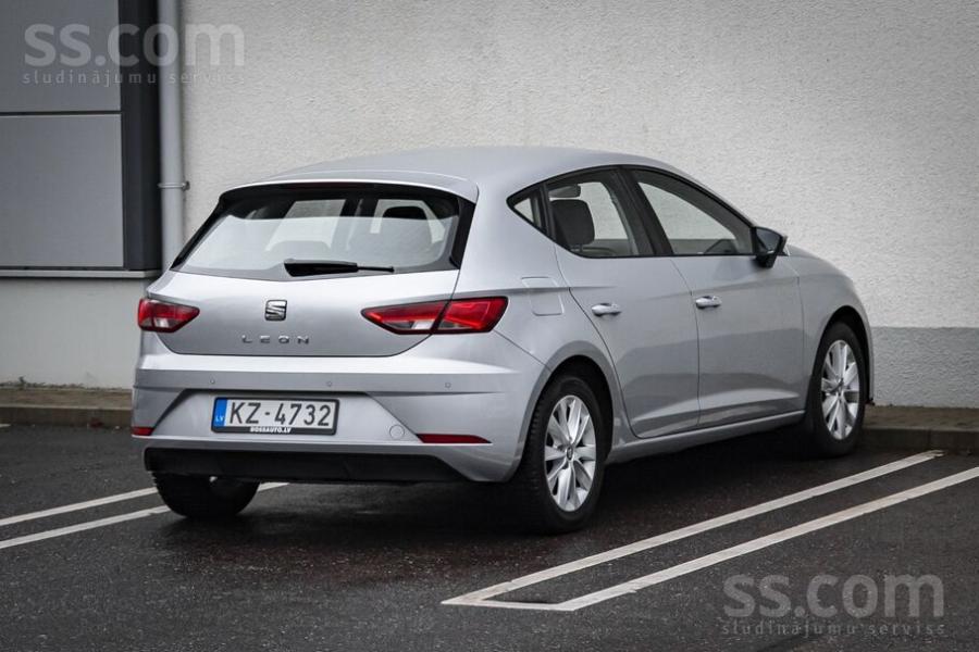SEAT Leon 2017 in Riga, with an engine capacity of 1.00 L and mileage of 0 thousand km for 8950 €, photo 4 on AUTOMOTO.COM.LV
