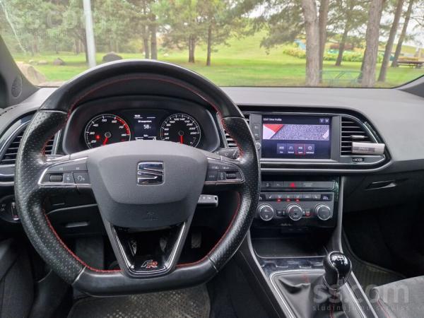 SEAT Leon 2020 in Riga, with an engine capacity of 1.50 L and mileage of 160 thousand km for 9900 €, photo 8 on AUTOMOTO.COM.LV