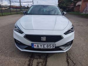SEAT Leon 2021 in Siauliai, with an engine capacity of 1.50 L and mileage of 26 thousand km for 13000 €, photo 3 on AUTOMOTO.COM.LV