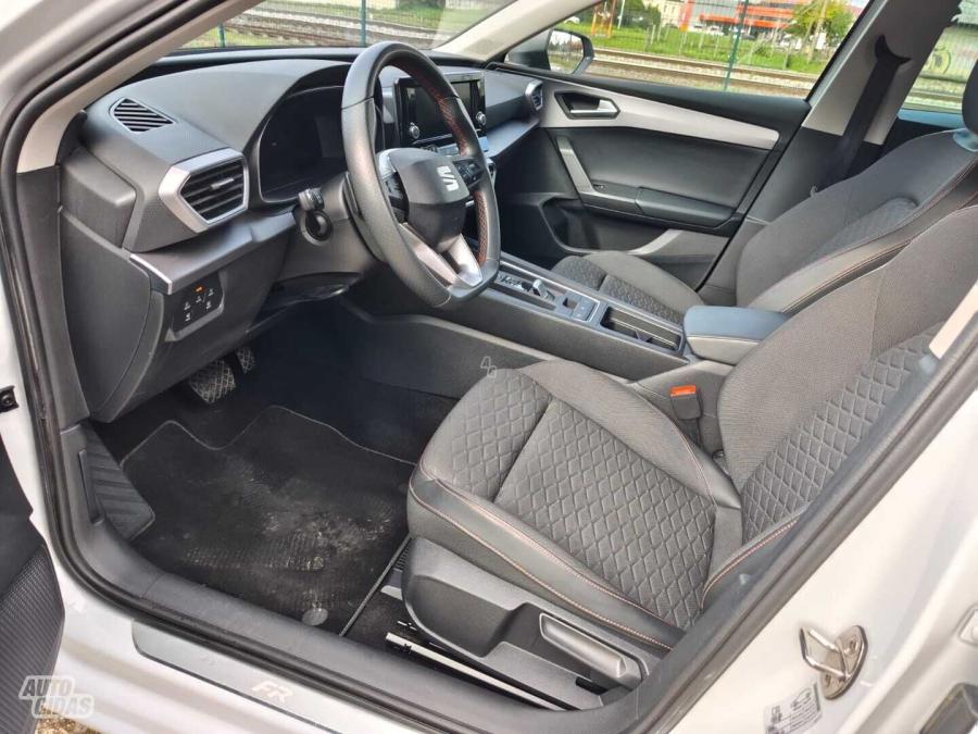 SEAT Leon 2021 in Siauliai, with an engine capacity of 1.50 L and mileage of 26 thousand km for 13000 €, photo 13 on AUTOMOTO.COM.LV