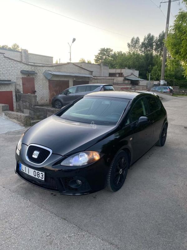 SEAT Leon 2026 in Kaunas, with an engine capacity of 2.00 L and mileage of 358 thousand km for 1700 €, photo 2 on AUTOMOTO.COM.LV
