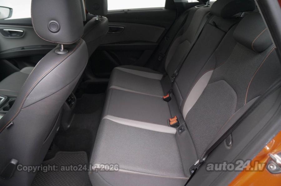 Orange SEAT Leon 2018 in Tallinn, with an engine capacity of 1.80 L and mileage of 138 thousand km for 12990 €, photo 11 on AUTOMOTO.COM.LV
