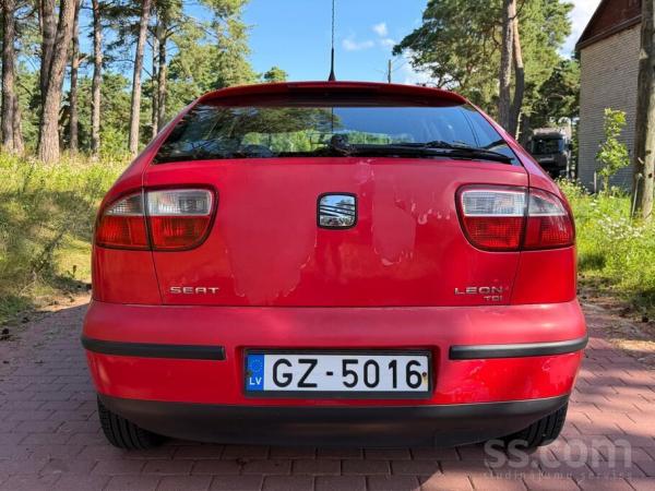 Sarkans SEAT Leon 2000 Ventspils, ar dzinēja tilpumu 1.90 L un nobraukumu 401 tūkst. km par 500 €, foto 9 vietnē AUTOMOTO.COM.LV