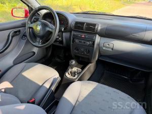 Sarkans SEAT Leon 2000 Ventspils, ar dzinēja tilpumu 1.90 L un nobraukumu 401 tūkst. km par 500 €, foto 10 vietnē AUTOMOTO.COM.LV