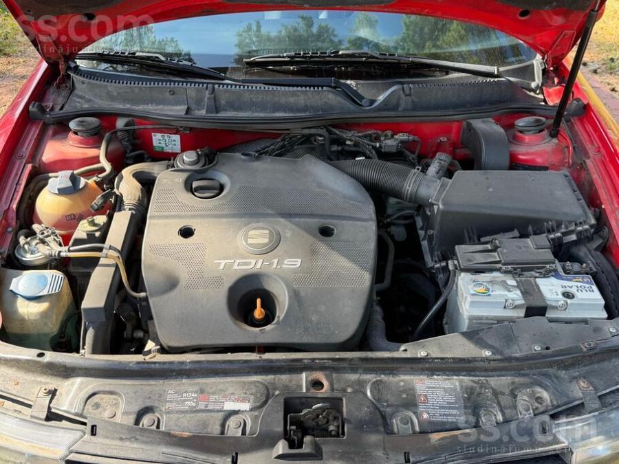 Sarkans SEAT Leon 2000 Ventspils, ar dzinēja tilpumu 1.90 L un nobraukumu 401 tūkst. km par 500 €, foto 13 vietnē AUTOMOTO.COM.LV