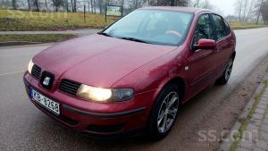 Red SEAT Leon 2002 in Riga, with an engine capacity of 1.40 L and mileage of 0 thousand km for 799 €, photo 2 on AUTOMOTO.COM.LV