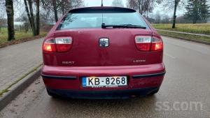 Red SEAT Leon 2002 in Riga, with an engine capacity of 1.40 L and mileage of 0 thousand km for 799 €, photo 5 on AUTOMOTO.COM.LV