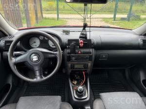 Red SEAT Leon 2002 in Riga, with an engine capacity of 1.90 L and mileage of 444 thousand km for 1700 €, photo 3 on AUTOMOTO.COM.LV
