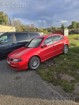 Sarkans SEAT Leon 2002 Talsi, ar dzinēja tilpumu 1.90 L un nobraukumu 445 tūkst. km par 1750 €, foto 3 vietnē AUTOMOTO.COM.LV