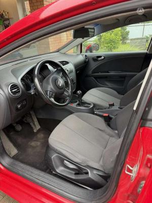 Sarkans SEAT Leon 2005 Kauņa, ar dzinēja tilpumu 1.90 L un nobraukumu 416 tūkst. km par 1250 €, foto 14 vietnē AUTOMOTO.COM.LV