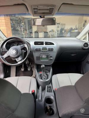 Sarkans SEAT Leon 2005 Kauņa, ar dzinēja tilpumu 1.90 L un nobraukumu 416 tūkst. km par 1250 €, foto 15 vietnē AUTOMOTO.COM.LV