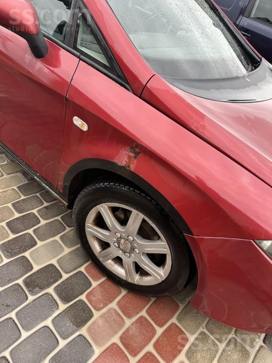 Sarkans SEAT Leon 2006 Rīga, ar dzinēja tilpumu 1.90 L un nobraukumu 447 tūkst. km par 500 €, foto 3 vietnē AUTOMOTO.COM.LV