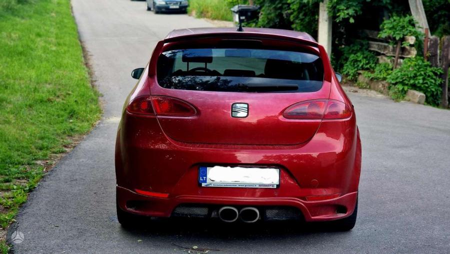 Sarkans SEAT Leon 2006 Viļņa, ar dzinēja tilpumu 1.97 L un nobraukumu 346 tūkst. km par 1490 €, foto 5 vietnē AUTOMOTO.COM.LV