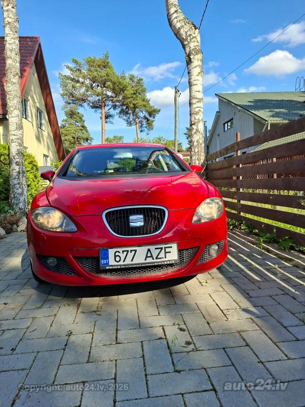 Red SEAT Leon 2006 in Tallinn, with an engine capacity of 1.60 L and mileage of 250 thousand km for 700 €, photo 1 on AUTOMOTO.COM.LV