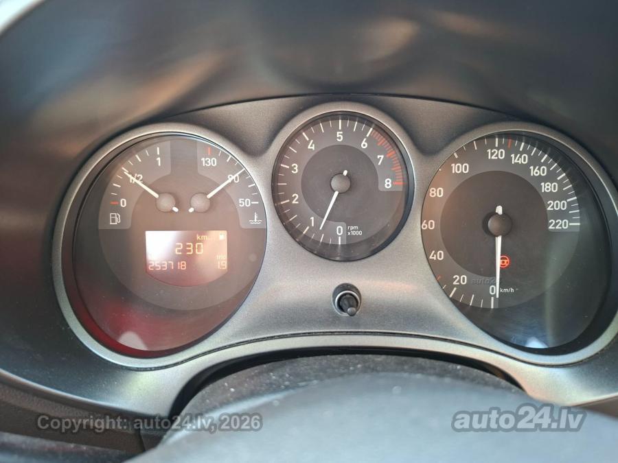 Sarkans SEAT Leon 2006 Tallina, ar dzinēja tilpumu 1.60 L un nobraukumu 250 tūkst. km par 700 €, foto 9 vietnē AUTOMOTO.COM.LV