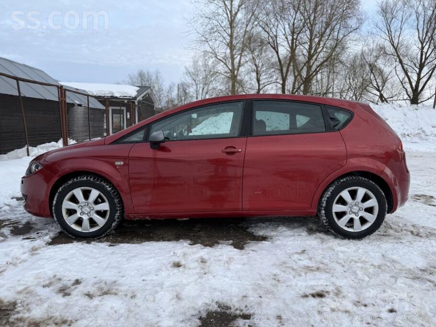 Sarkans SEAT Leon 2007 Dobele, ar dzinēja tilpumu 1.90 L un nobraukumu 333 tūkst. km par 1700 €, foto 7 vietnē AUTOMOTO.COM.LV