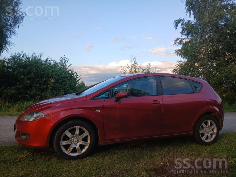 Sarkans SEAT Leon 2007 Rīga, ar dzinēja tilpumu 1.90 L un nobraukumu 285 tūkst. km par 1350 €, foto 5 vietnē AUTOMOTO.COM.LV
