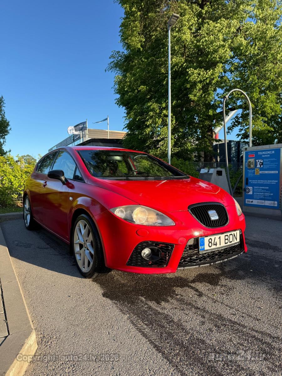 Red SEAT Leon 2008 in Tallinn, with an engine capacity of 2.00 L and mileage of 0 thousand km for 3299 €, photo 3 on AUTOMOTO.COM.LV