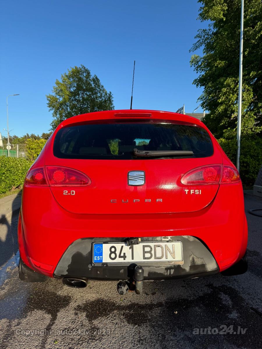 Red SEAT Leon 2008 in Tallinn, with an engine capacity of 2.00 L and mileage of 0 thousand km for 3299 €, photo 5 on AUTOMOTO.COM.LV