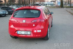 Sarkans SEAT Leon 2008 Rīga, ar dzinēja tilpumu 1.90 L un nobraukumu 304 tūkst. km par 1500 €, foto 4 vietnē AUTOMOTO.COM.LV
