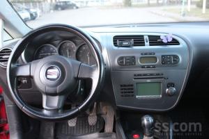 Sarkans SEAT Leon 2008 Rīga, ar dzinēja tilpumu 1.90 L un nobraukumu 304 tūkst. km par 1500 €, foto 6 vietnē AUTOMOTO.COM.LV