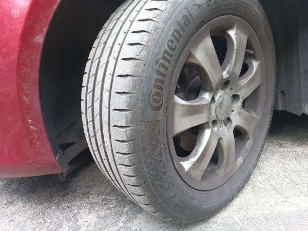 Sarkans SEAT Leon 2008 Viļņa, ar dzinēja tilpumu 1.60 L un nobraukumu 332 tūkst. km par 650 €, foto 1 vietnē AUTOMOTO.COM.LV