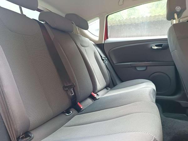 Sarkans SEAT Leon 2008 Viļņa, ar dzinēja tilpumu 1.60 L un nobraukumu 332 tūkst. km par 650 €, foto 8 vietnē AUTOMOTO.COM.LV