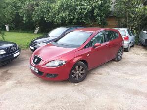 Red SEAT Leon 2008 in Vilnius, with an engine capacity of 1.60 L and mileage of 332 thousand km for 650 €, photo 11 on AUTOMOTO.COM.LV