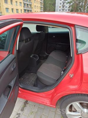 Sarkans SEAT Leon 2008 Rīga, ar dzinēja tilpumu 1.90 L un nobraukumu 267 tūkst. km par 1250 €, foto 8 vietnē AUTOMOTO.COM.LV