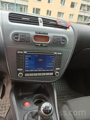 Sarkans SEAT Leon 2008 Rīga, ar dzinēja tilpumu 1.90 L un nobraukumu 267 tūkst. km par 1250 €, foto 11 vietnē AUTOMOTO.COM.LV