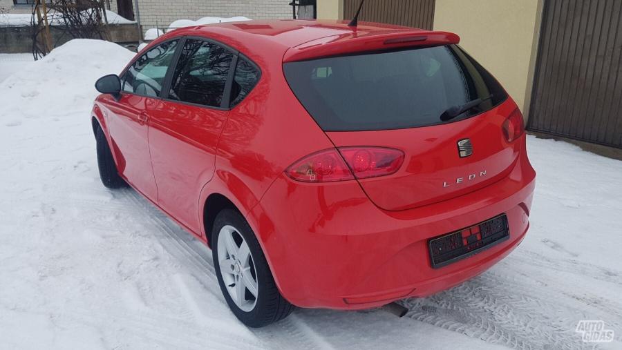 Sarkans SEAT Leon 2010 Utena, ar dzinēja tilpumu 1.60 L un nobraukumu 175 tūkst. km par 3100 €, foto 6 vietnē AUTOMOTO.COM.LV