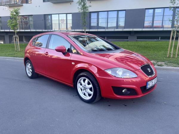 Sarkans SEAT Leon 2010 Viļņa, ar dzinēja tilpumu 1.90 L un nobraukumu 187 tūkst. km par 2400 €, foto 3 vietnē AUTOMOTO.COM.LV