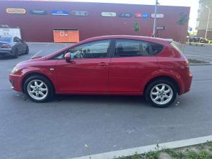 Red SEAT Leon 2010 in Vilnius, with an engine capacity of 1.90 L and mileage of 187 thousand km for 2400 €, photo 9 on AUTOMOTO.COM.LV