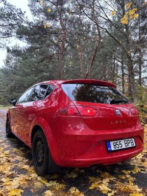 Red SEAT Leon 2011 in Haapsalu, with an engine capacity of 1.60 L and mileage of 190 thousand km for 3800 €, photo 2 on AUTOMOTO.COM.LV