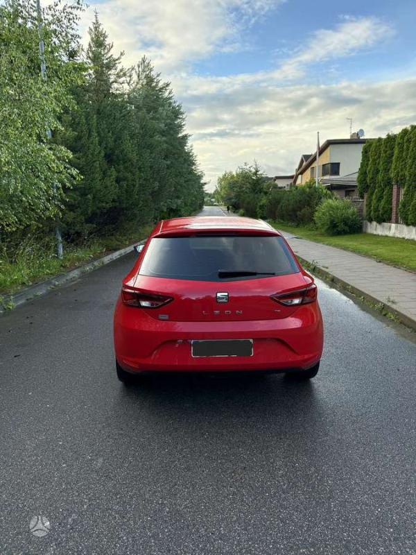 Sarkans SEAT Leon 2013 Viļņa, ar dzinēja tilpumu 1.40 L un nobraukumu 270 tūkst. km par 5550 €, foto 8 vietnē AUTOMOTO.COM.LV