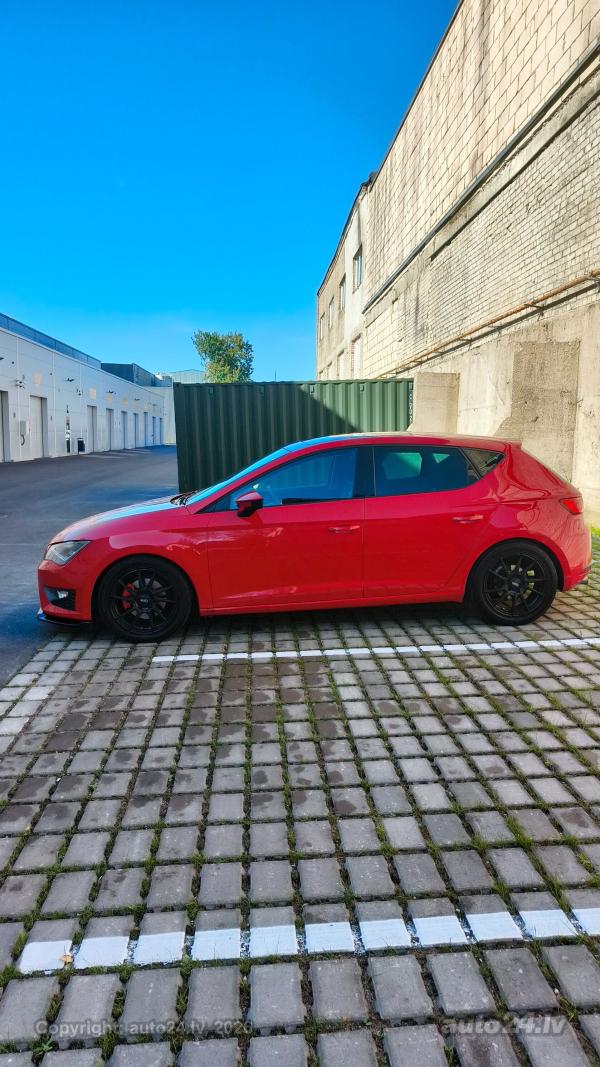 SEAT Leon 2013 Tallina vietnē Sarkans SEAT Leon 2013 Tallina, ar dzinēja tilpumu 1.40 L un nobraukumu 204 tūkst. km par 9000 €, foto 7 vietnē AUTOMOTO.COM.LV