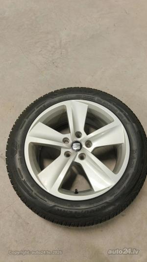Sarkans SEAT Leon 2013 Tallina, ar dzinēja tilpumu 1.40 L un nobraukumu 204 tūkst. km par 9000 €, foto 12 vietnē AUTOMOTO.COM.LV