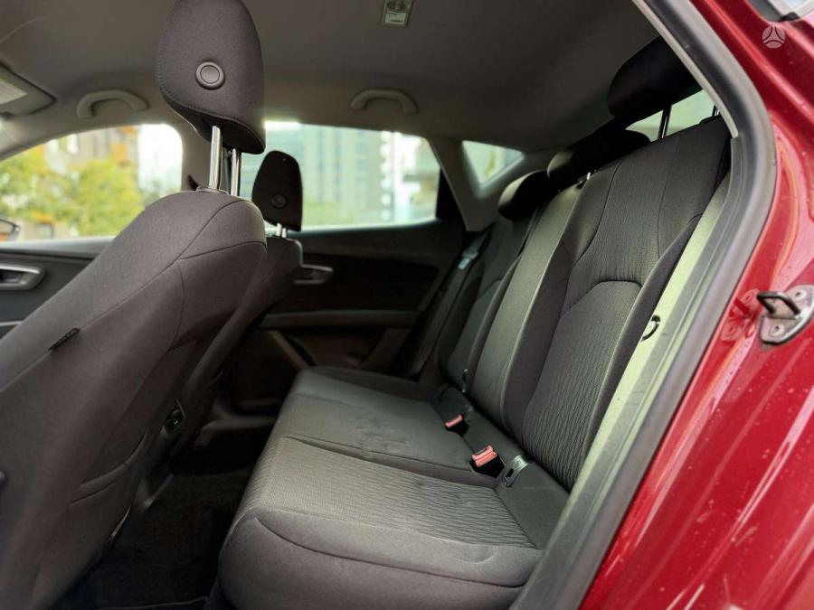 Sarkans SEAT Leon 2014 Viļņa, ar dzinēja tilpumu 1.60 L un nobraukumu 185 tūkst. km par 5200 €, foto 14 vietnē AUTOMOTO.COM.LV