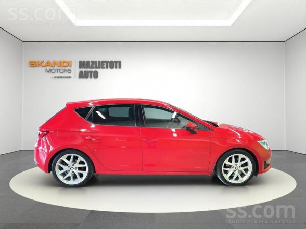 Сеат Леон 2016 в Рига на AUTOMOTO.COM.LV Красный Сеат Леон 2016 в Рига, объемом двигателя 1.80 л и пробегом 100 тыс. км за 11890 €, фото 8 на AUTOMOTO.COM.LV