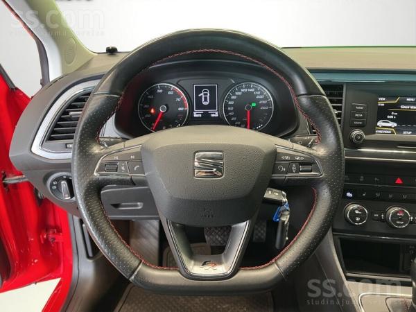 Сеат Леон 2016 в Рига на AUTOMOTO.COM.LV Красный Сеат Леон 2016 в Рига, объемом двигателя 1.80 л и пробегом 100 тыс. км за 11890 €, фото 11 на AUTOMOTO.COM.LV
