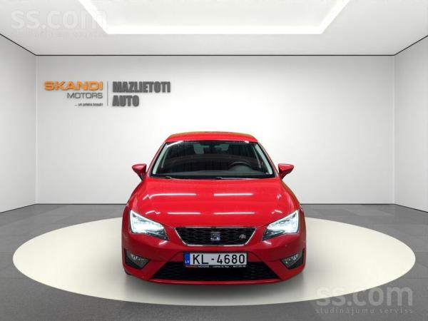 Red SEAT Leon 2016 in Riga, with an engine capacity of 1.80 L and mileage of 100 thousand km for 11790 €, photo 3 on AUTOMOTO.COM.LV