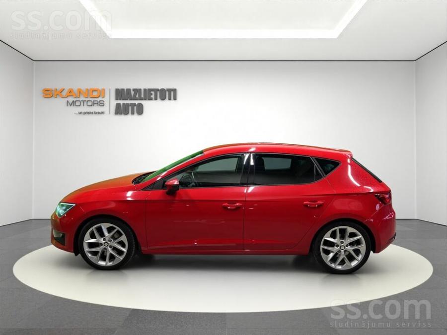 Sarkans SEAT Leon 2016 Rīga, ar dzinēja tilpumu 1.80 L un nobraukumu 100 tūkst. km par 11790 €, foto 7 vietnē AUTOMOTO.COM.LV