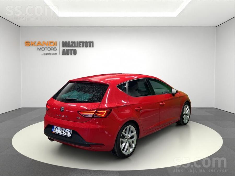 Sarkans SEAT Leon 2016 Rīga, ar dzinēja tilpumu 1.80 L un nobraukumu 100 tūkst. km par 11790 €, foto 9 vietnē AUTOMOTO.COM.LV