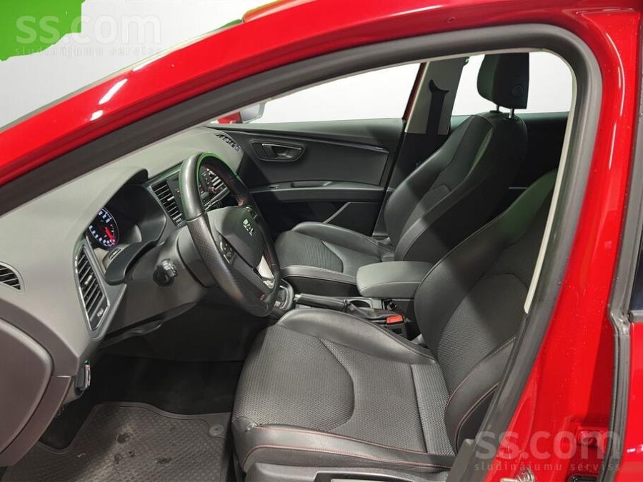 Sarkans SEAT Leon 2016 Rīga, ar dzinēja tilpumu 1.80 L un nobraukumu 100 tūkst. km par 11790 €, foto 10 vietnē AUTOMOTO.COM.LV