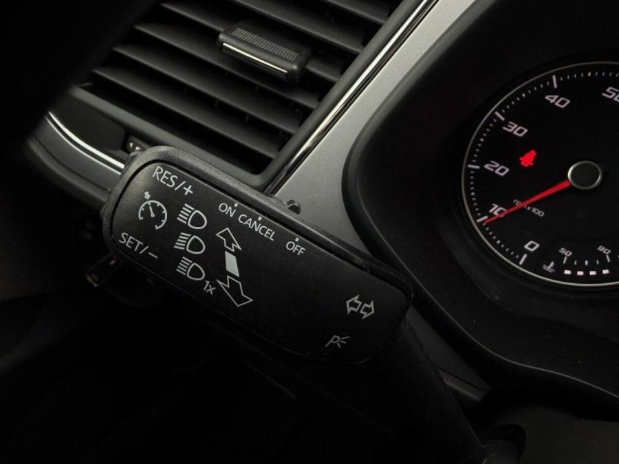 Sarkans SEAT Leon 2017 Pērnava, ar dzinēja tilpumu 1.00 L un nobraukumu 139 tūkst. km par 8900 €, foto 15 vietnē AUTOMOTO.COM.LV