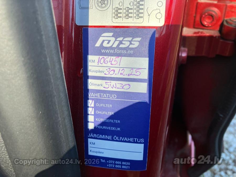 Red SEAT Leon 2018 in Tallinn, with an engine capacity of 1.40 L and mileage of 114 thousand km for 12900 €, photo 14 on AUTOMOTO.COM.LV