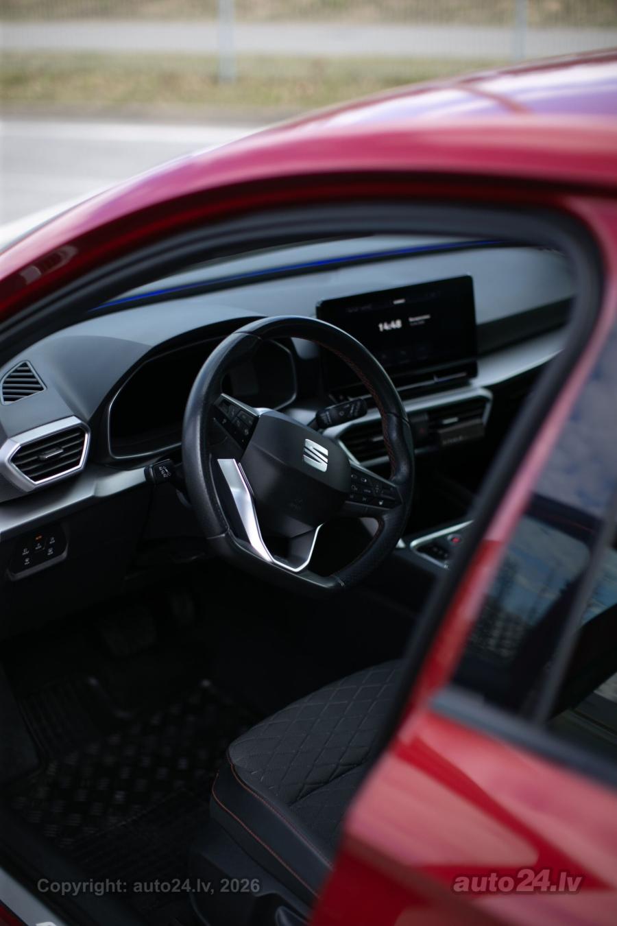 Red SEAT Leon 2020 in Tallinn, with an engine capacity of 1.50 L and mileage of 81 thousand km for 18500 €, photo 12 on AUTOMOTO.COM.LV